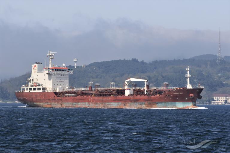 GOLDEN OAK, Chemical/Oil Products Tanker - Detalles del buque y ...
