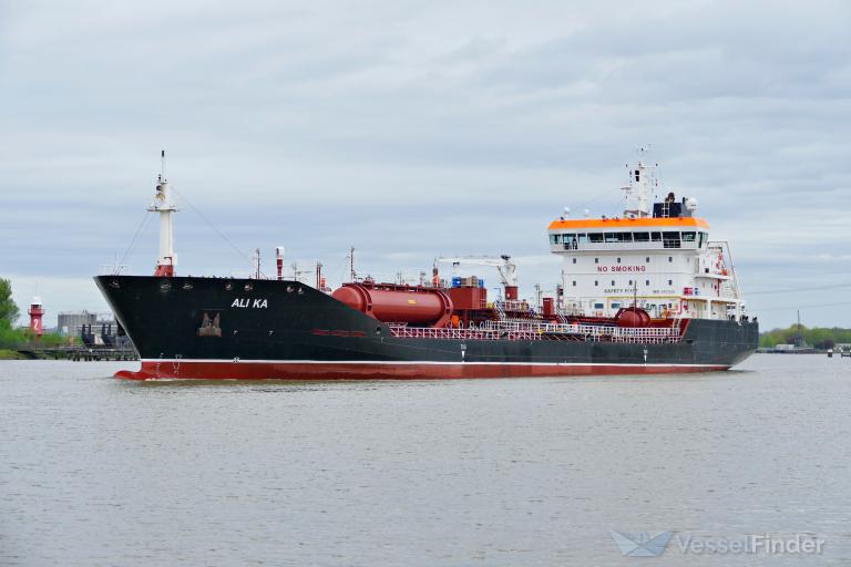 BALTIC, Chemical/Oil Products Tanker - Details and current position ...