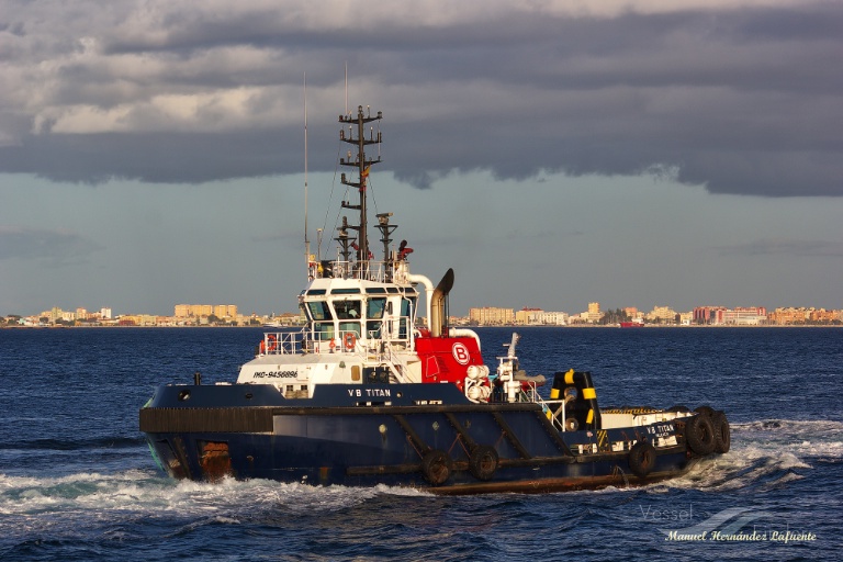 VB TITAN, Tug - Schiffsdaten und aktuelle Position - IMO 9456898 MMSI 224096000 - VesselFinder