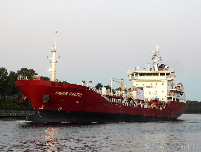 SWAN BALTIC, Chemical/Oil Products Tanker - Details and current ...