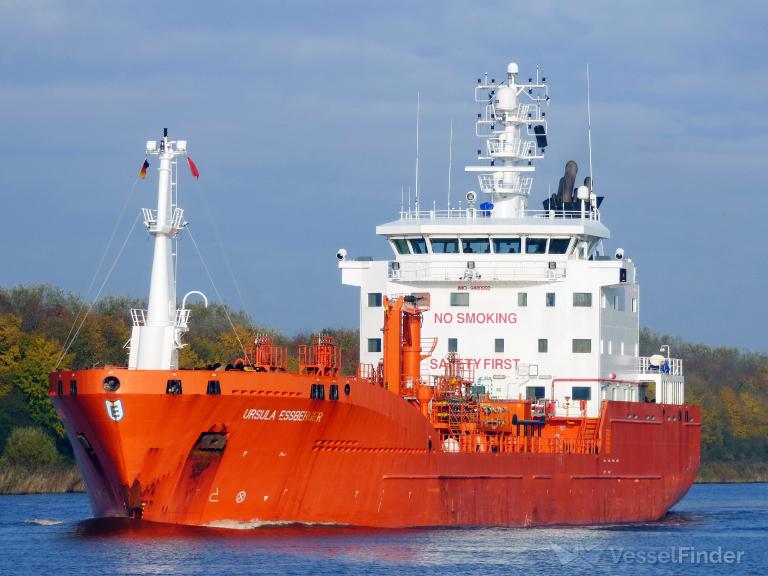 URSULA ESSBERGER, Chemical/Oil Products Tanker - Details and current ...