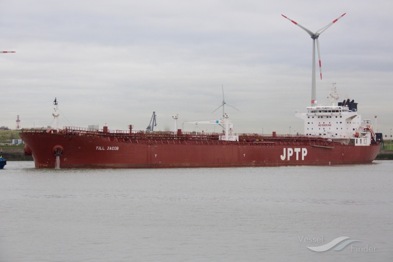 TILL JACOB, Oil Products Tanker - Détails du bateau et situation ...