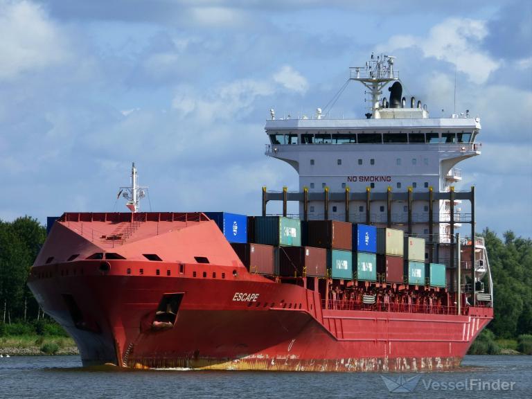 ESCAPE, Container Ship - Details and current position - IMO 9491501 ...