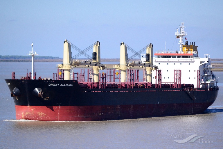 CAPE GEORGE, Bulk Carrier - Details and current position - IMO 9496331 ...