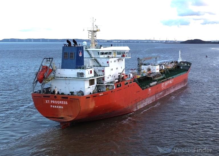XT PROGRESS photo, Chemical/Oil Products Tanker - Taken on Jan 15, 2024 ...