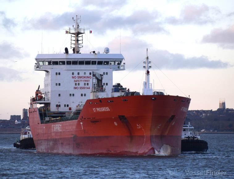 XT PROGRESS photo, Chemical/Oil Products Tanker - Taken on Jan 15, 2024 ...