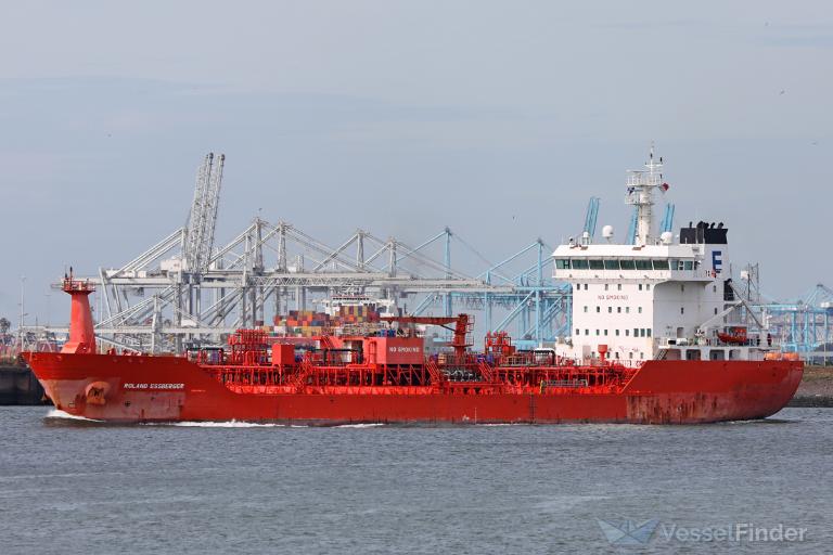 ROLAND ESSBERGER, Chemical/Oil Products Tanker - Detalles del buque y ...