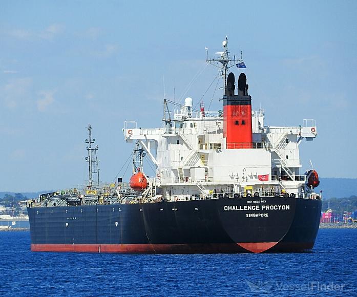 CHALLENGE PROCYON, Oil Products Tanker - Details and current position ...