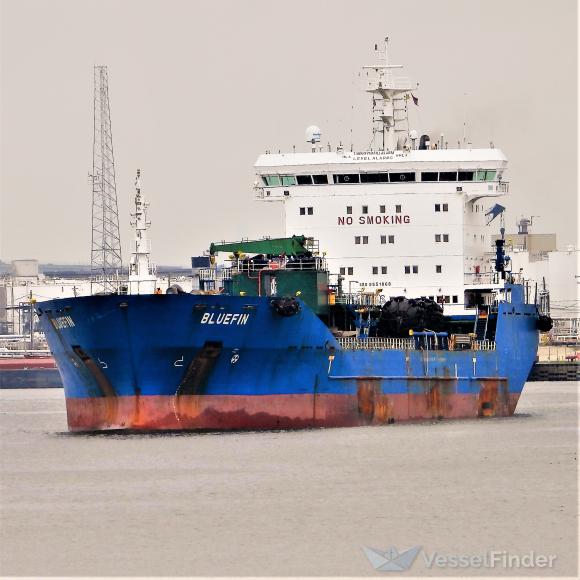 BLUEFIN, Chemical/Oil Products Tanker - Details and current position ...
