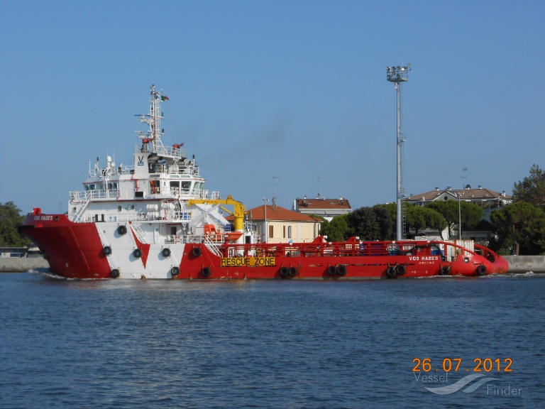 VOS HADES, Standby Safety Vessel - Skibsdetaljer og nuværende position ...