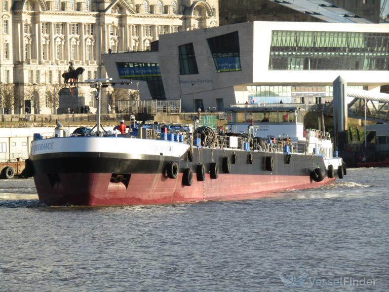 MERSEY ENDURANCE, Inland Tanker - Details and current position - IMO ...