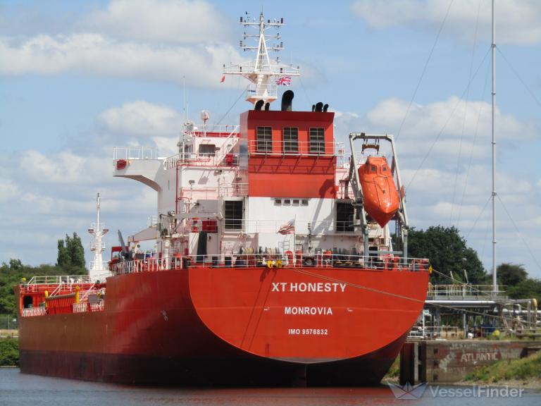 XT HONESTY, Chemical/Oil Products Tanker - Scheepsdetails en huidige ...