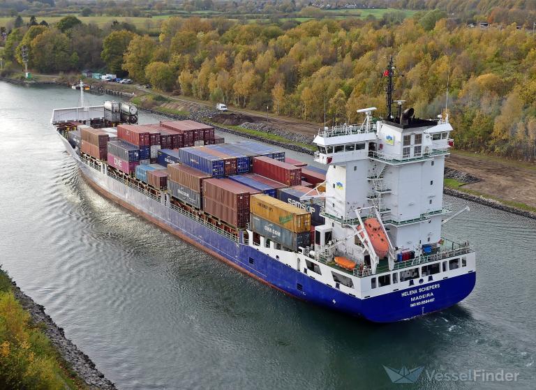 HELENA, Container Ship - Details and current position - IMO 9584487 ...