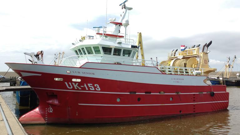 UK153 LUB SENIOR, Fishing Vessel - Details and current position - IMO 9599731 - VesselFinder
