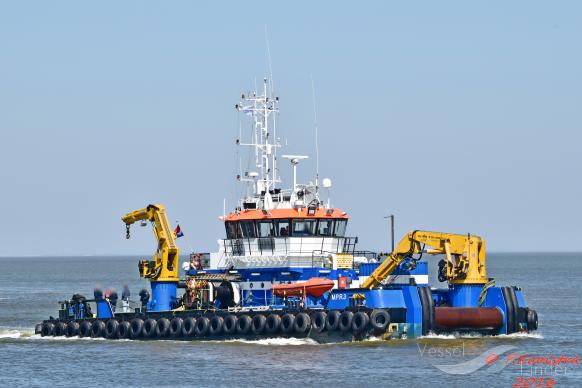 SILI GWER, Utility Vessel - Details and current position - IMO 9611539 ...