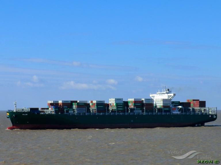 VALOR, Container Ship - Details and current position - IMO 9628154 ...