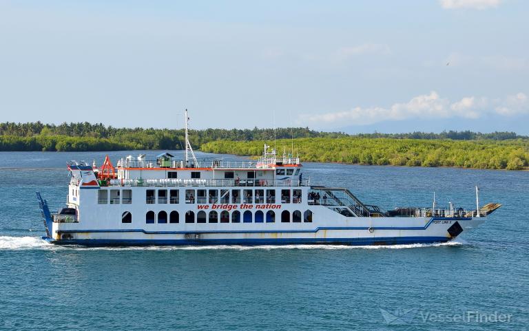 PORT LINK II, Passenger/Ro-Ro Cargo Ship - Details and current position ...