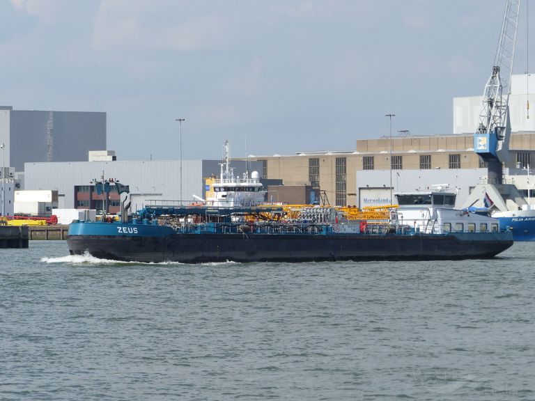 ZEUS, Inland Tanker - Details and current position - IMO 9648427 ...
