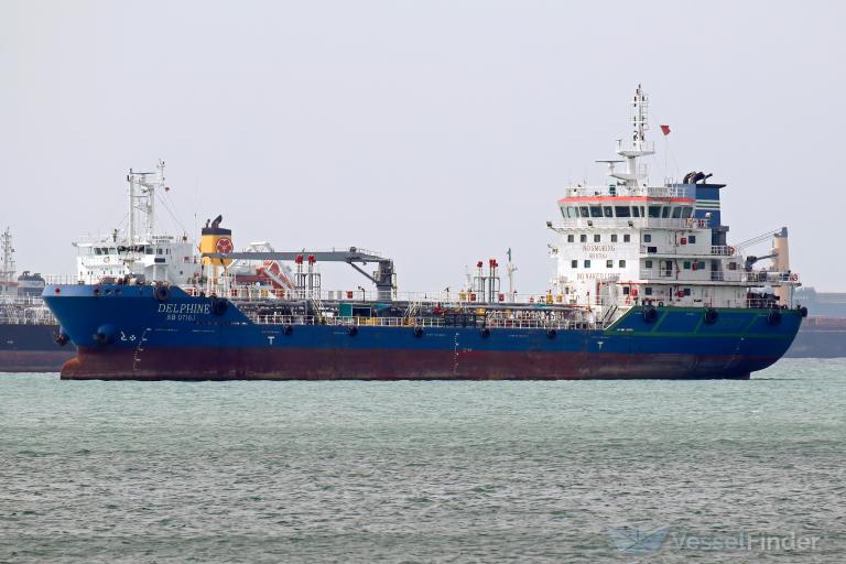 DELPHINE, Oil Products Tanker - Details and current position - IMO 9654907 - VesselFinder