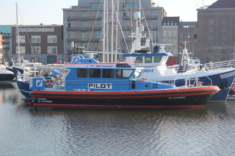 SL CACHIMBA, Pilot Vessel - Details and current position - IMO 9682007 ...
