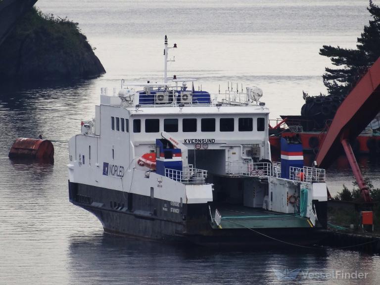 ASTRON W., Passenger/Ro-Ro Cargo Ship - Details and current position ...