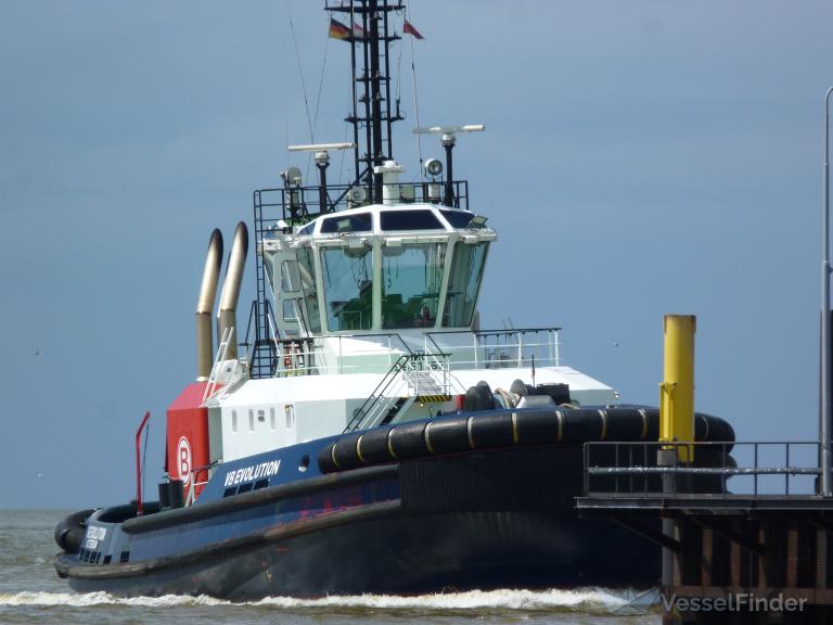 VB EVOLUTION, Tug - Details and current position - IMO 9691357 ...