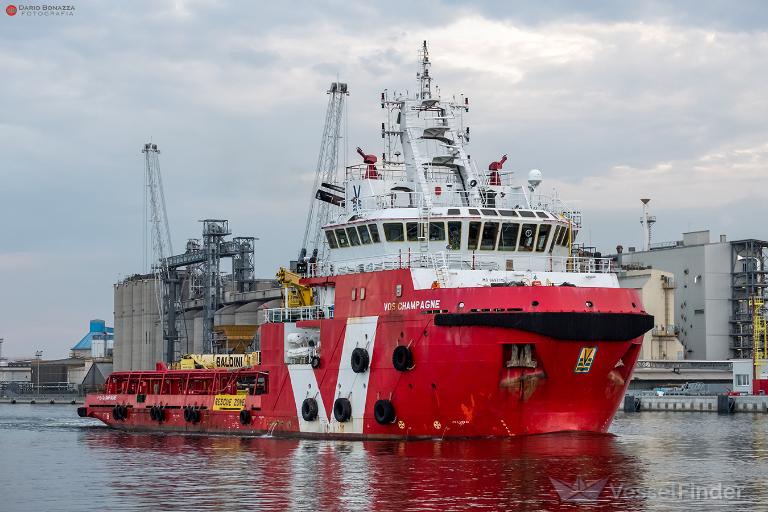 BOS CHAMPAGNE, Offshore Tug/Supply Ship - Details and current position ...