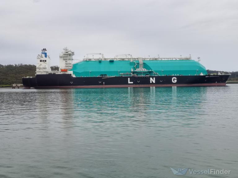 SERI CENDERAWASIH, LNG Tanker - Details and current position - IMO ...