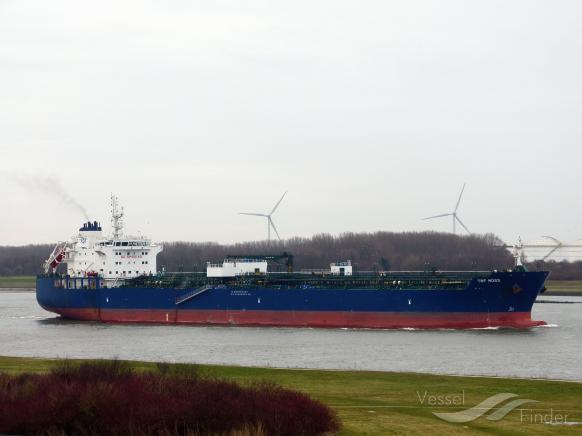 TRF MOSS, Chemical/Oil Products Tanker - Details and current position ...