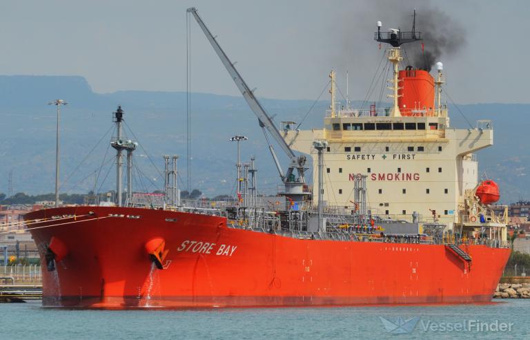 STORE BAY, Chemical/Oil Products Tanker - Details and current position ...