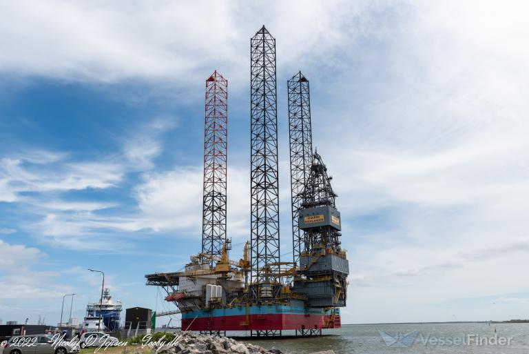 MAERSK HIGHLANDER, Drilling Ship - Details and current position - IMO ...