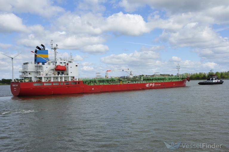 RADIANT RAY, Chemical/Oil Products Tanker - Details and current ...