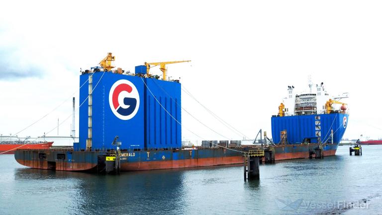 Schiffsfotos - VesselFinder