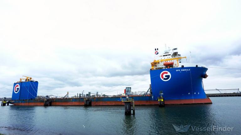 Schiffsfotos - VesselFinder