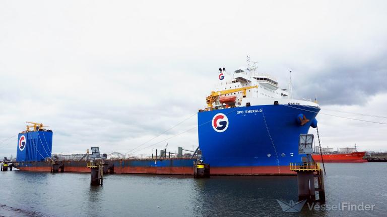 Schiffsfotos - VesselFinder