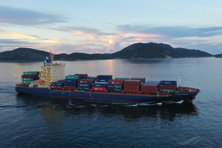 KMTC BANGKOK, Container Ship - Details and current position - IMO ...