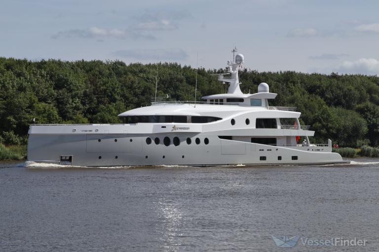 stardust-yacht-details-and-current-position-imo-9775000-vesselfinder