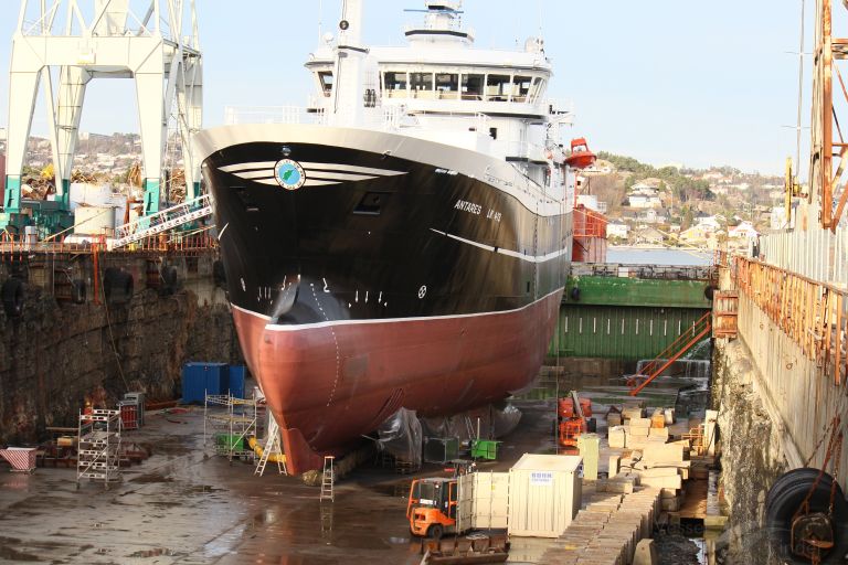 ANTARES, Fishing Vessel - Détails du bateau et situation actuelle - IMO ...
