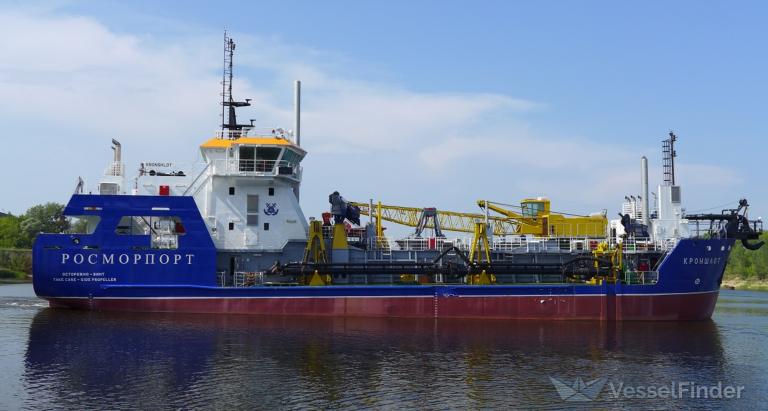 KRONSHLOT, Hopper Dredger - Dane statku i aktualna pozycja - IMO 9795713 - VesselFinder