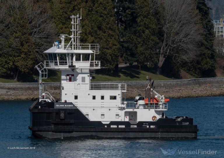 ISLAND RAIDER, Pusher Tug - Details and current position - IMO 9802360 ...