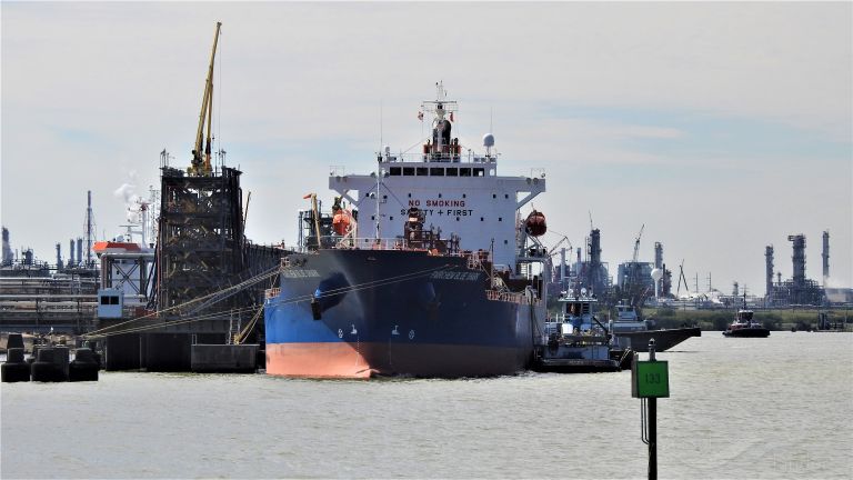 FAIRCHEM BLUE SHARK, Chemical/Oil Products Tanker - Scheepsdetails en ...