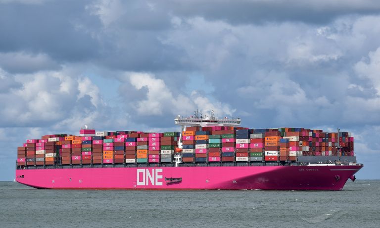 ONE CYGNUS, Container Ship - Details and current position - IMO 9806081 ...