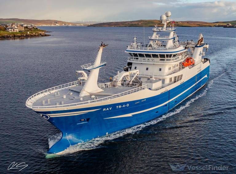 RAV, Fishing Vessel - Details and current position - IMO 9816816 ...