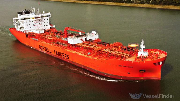 Free AIS Ship Tracker - VesselFinder