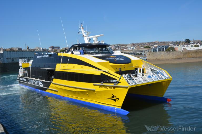 ATLANTIC WOLFF, Passenger Ship - Details and current position - IMO ...