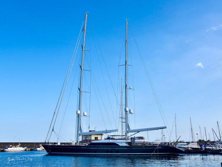 SEVEN, Yacht - Details and current position - IMO 9850434 - VesselFinder