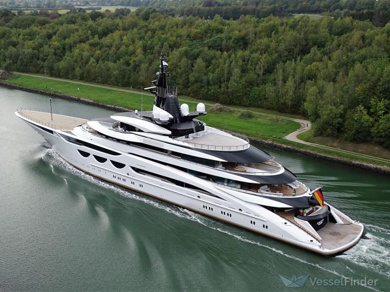AHPO, Yacht - Details and current position - IMO 9855276 - VesselFinder