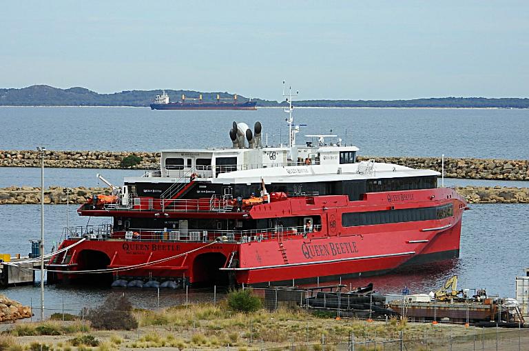 QUEEN BEETLE, Passenger Ship - Details and current position - IMO ...