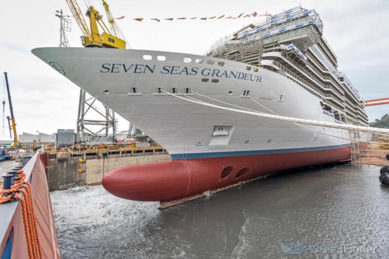 SEVEN SEAS GRANDEUR, Passenger (Cruise) Ship - Details and current ...