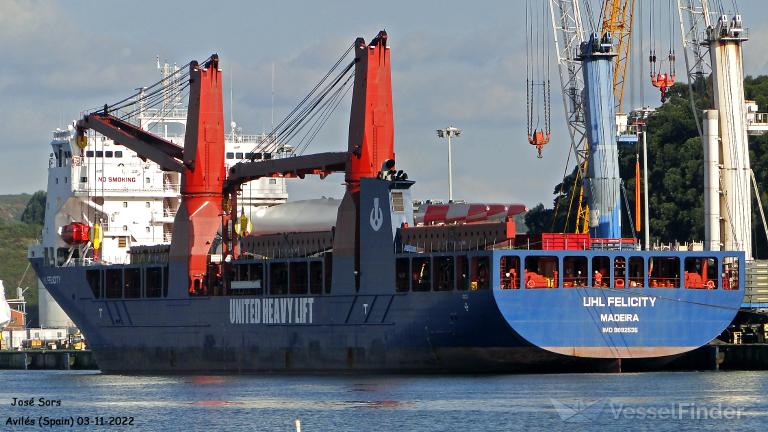 UHL FELICITY, Heavy Load Carrier - Details and current position - IMO ...